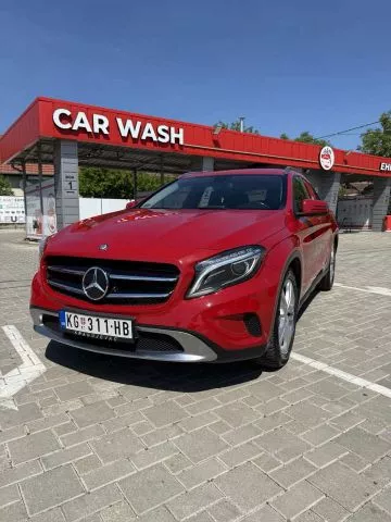 MERCEDES BENZ GLA 220 2,2 2015. GOD