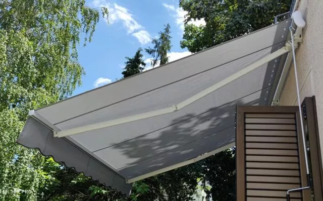 ZGLOBNA TENDA MODEL 70