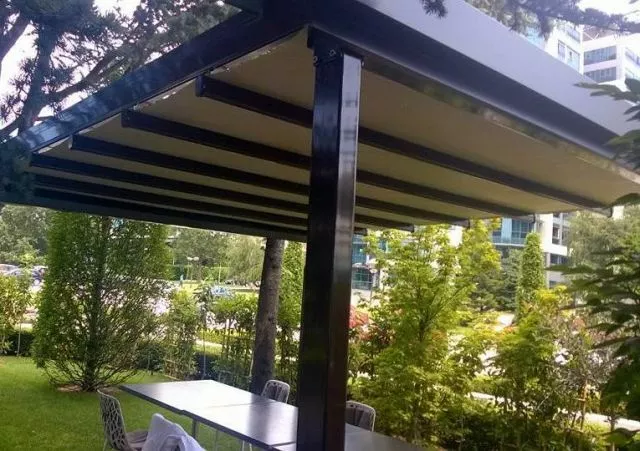 PERGOLA MODEL 2