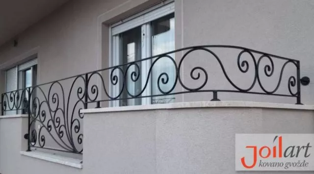 GELENDERI OD LUX KOVANOG GVOŽĐA 140