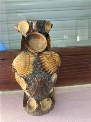 Figura skoljke - dekorativni predmet