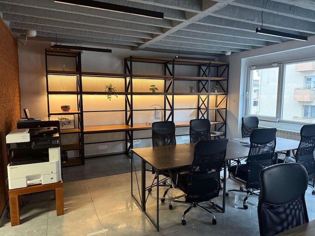 Poslovni prostor, Sarajevska, 64 m2