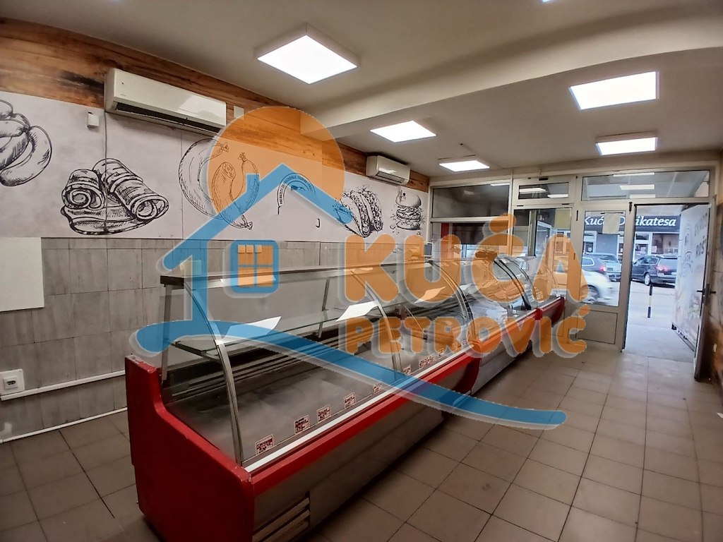 Izdaje se opremljen poslovni prostor za mesaru sa roštiljem, 53m2