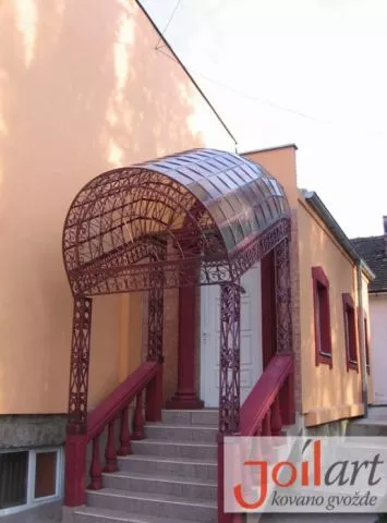 NADSTREŠNICA 01