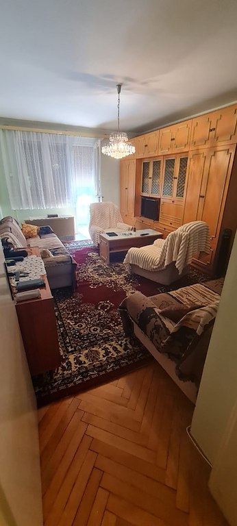 Dvosoban stan u Somboru