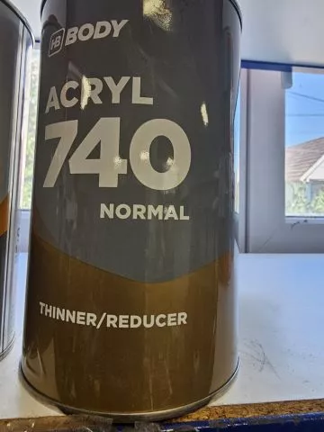 RAZREĐIVAČ ACRYL 740 BODY