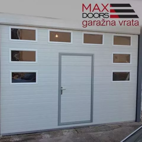 SEGMENTNA GARAŽNA VRATA MODEL 16