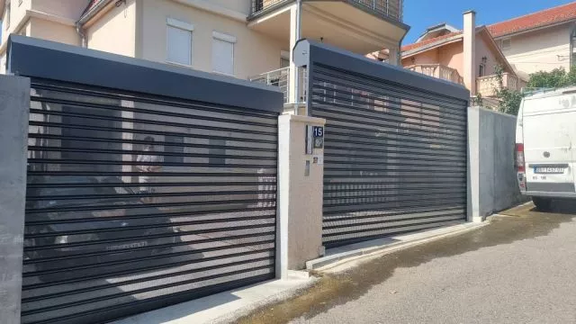 ROLO VRATA SA MIKROPERFORACIJOM - MODEL 6