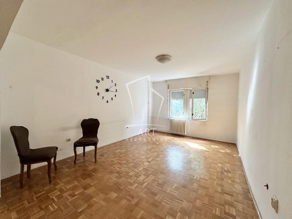 Hotel Srbija, 85m2 ID#12356