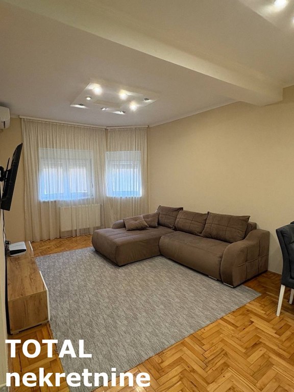 NOVI SAD - TELEP - 52. 00 m2