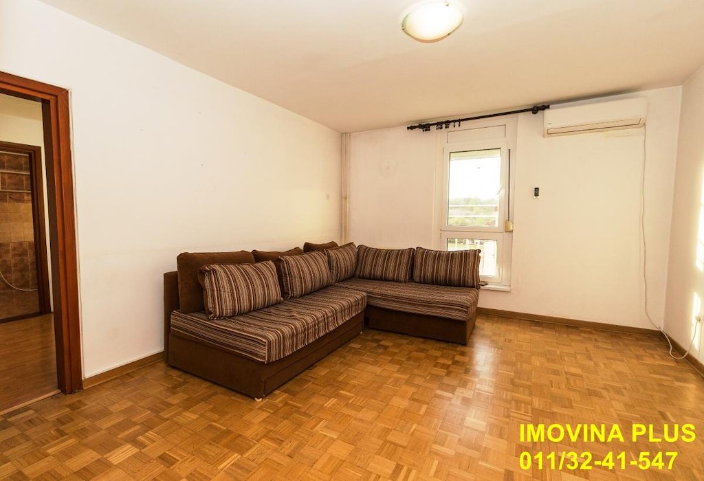 Novi Beograd, Blok 72 - Dr Ivana Ribara, 74m2