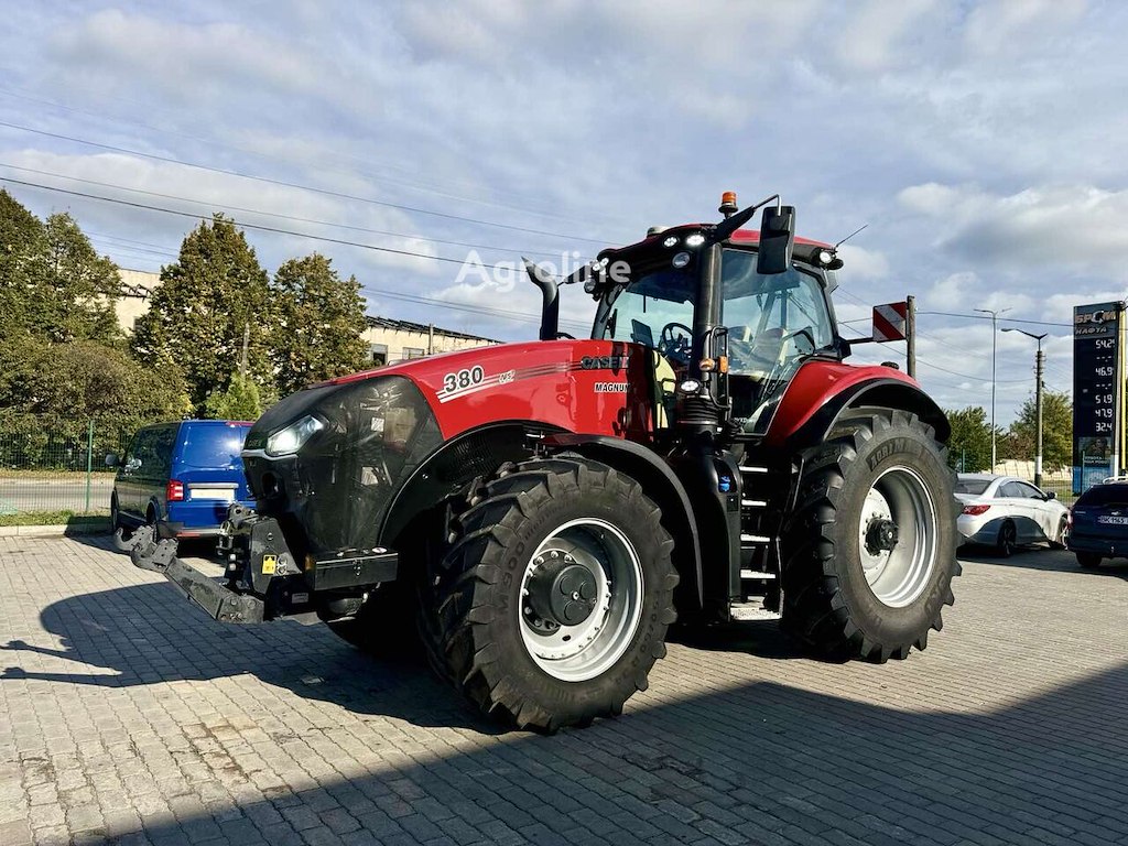 Case IH Magnum 380 traktor točkaš