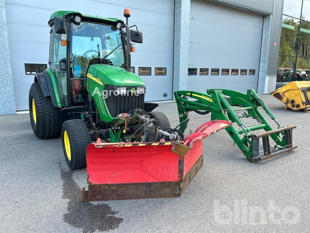 Prodaje se John Deere 4720 traktor točkaš na aukciji