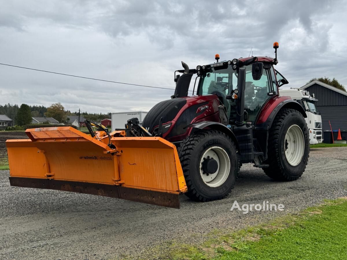 Prodaje se Valtra T174E med Schmidt Tellefsdal U-LS 43.6 plog (2022), Valtra 76 fr traktor točkaš na aukciji
