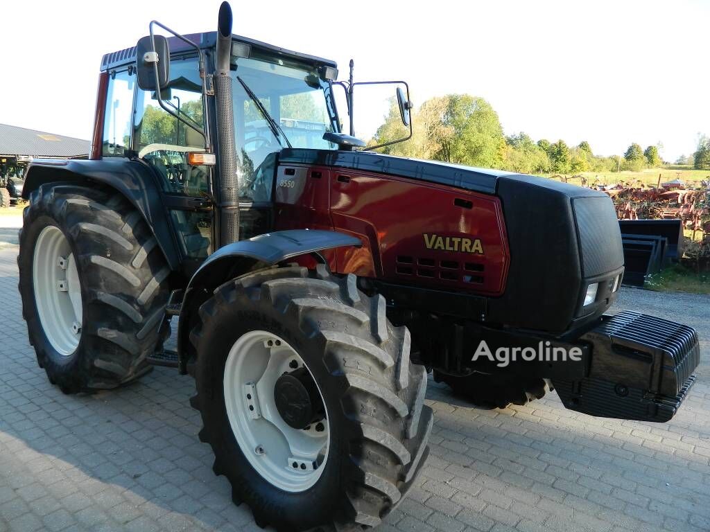 Valtra 8550 traktor točkaš