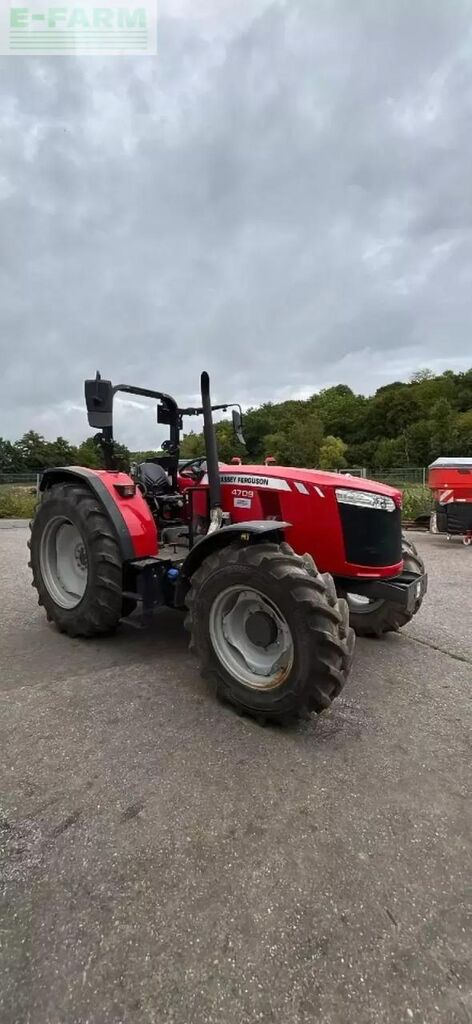 Massey Ferguson mf 4709 traktor točkaš