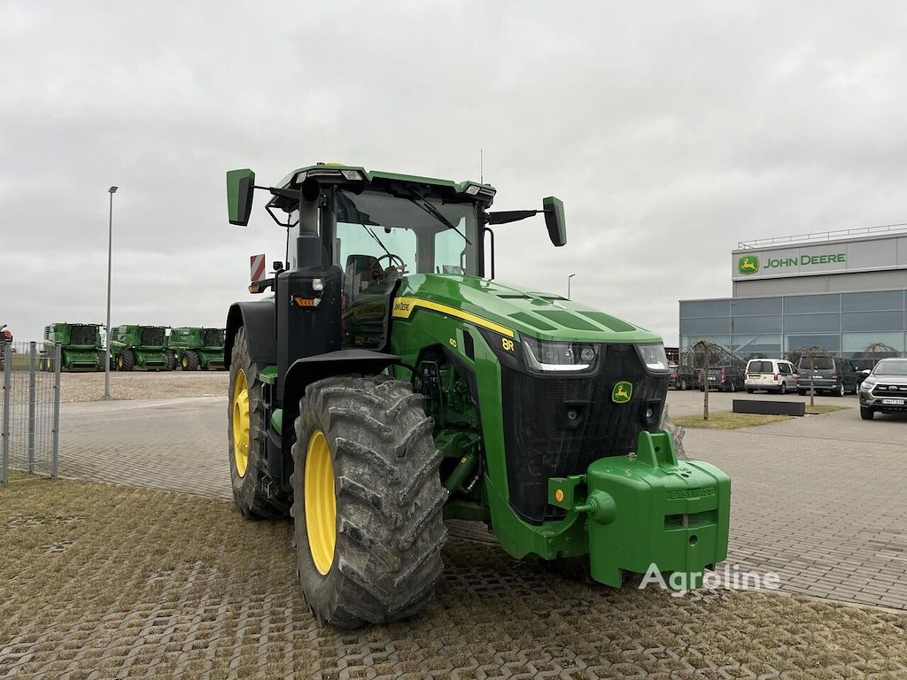 John Deere 8R410 traktor točkaš