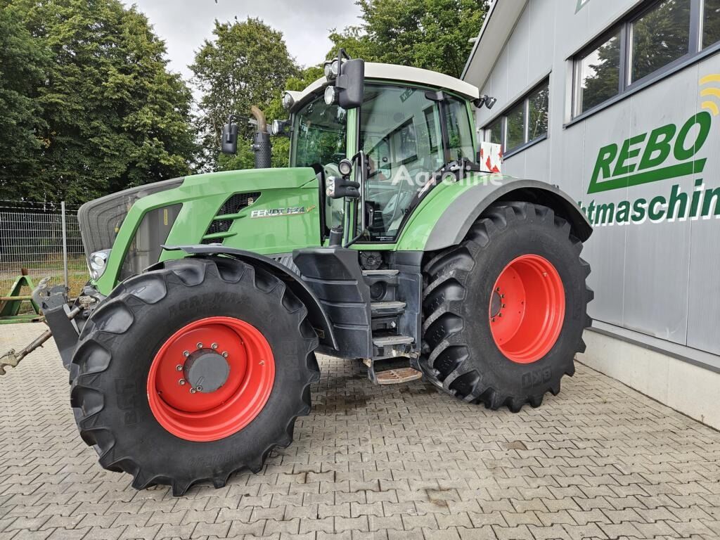 Fendt 824 Vario ProfiPlus traktor točkaš