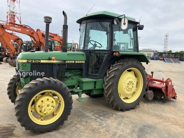 John Deere TRACTOR traktor točkaš
