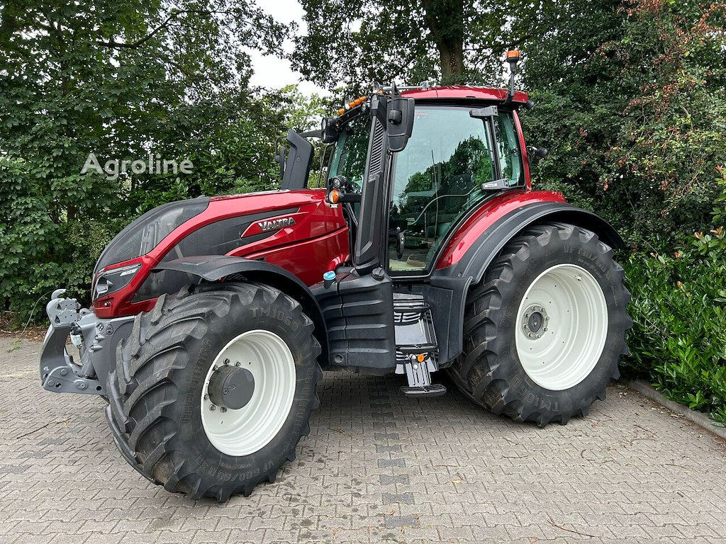 Valtra T214 Direct traktor točkaš