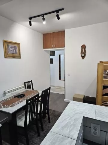 IZDAVANJE APARTMANI SMEŠTAJ ZA RADNIKE BEOGRAD