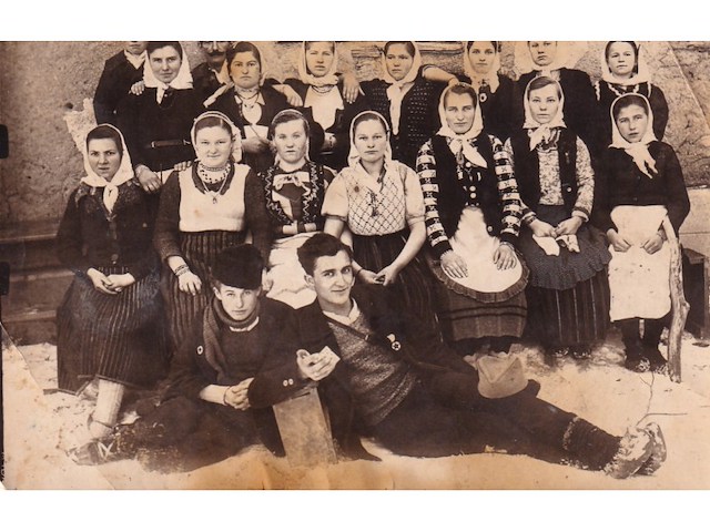 SRBIJA ETNO FOLKLOR lot 20 starih fotografija
