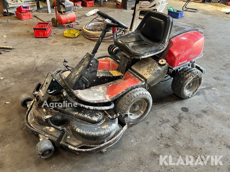 Prodaje se Jonsered FR2116MA2 traktor kosilica na aukciji