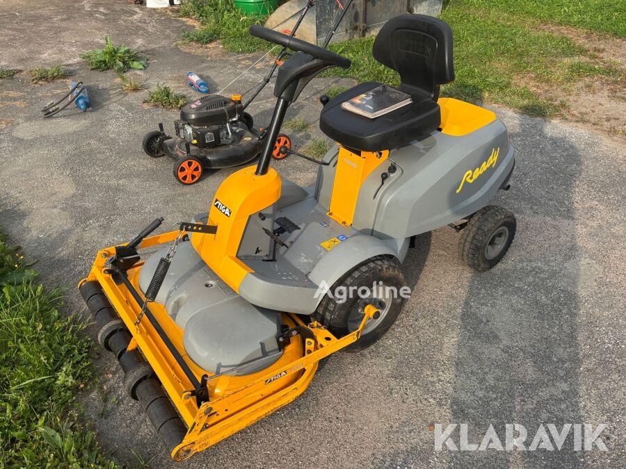 Prodaje se Stiga V301 traktor kosilica na aukciji