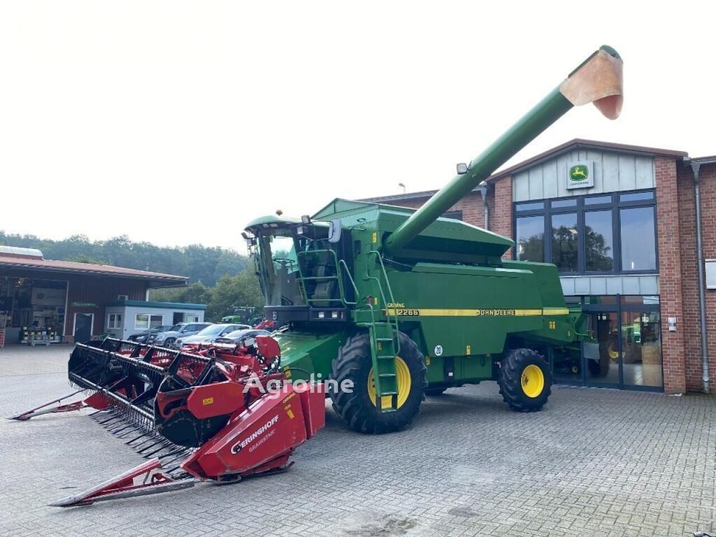 John Deere 2266 kombajn za žito