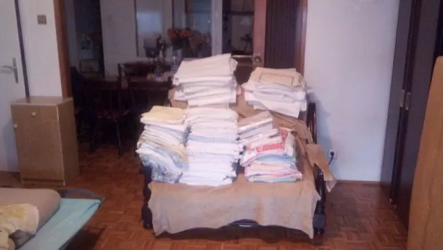 NA VELIKO ČARŠAFI , STOLJNJACI, JASTUČNICE, PEŠKIRI RAZNO