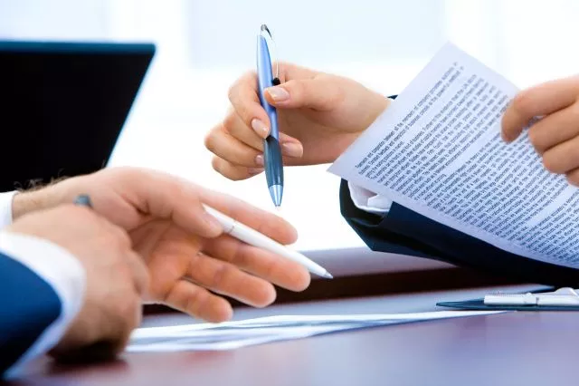 SUDSKI PREVODILAC-ENGLESKI JEZIK