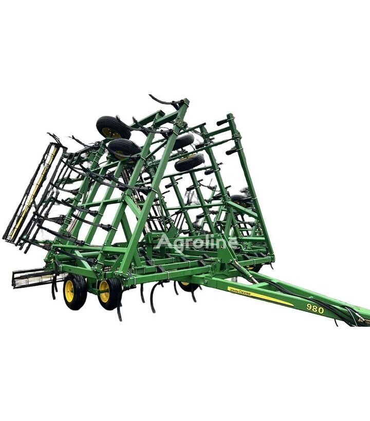 John Deere 980 kultivator
