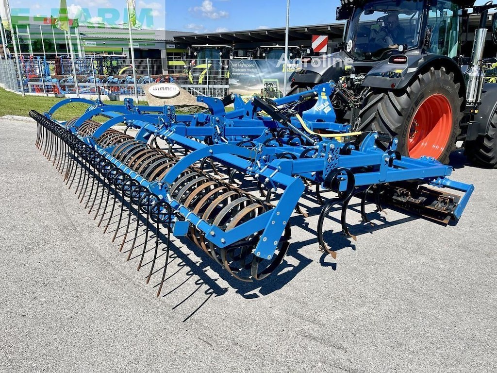 Agro-Tom vulcan 500 mit messerwalze kultivator