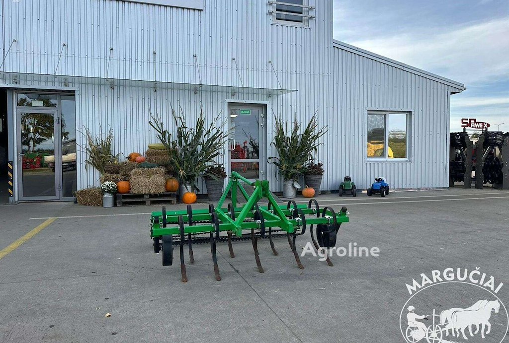 Farmostal U454 kultivator