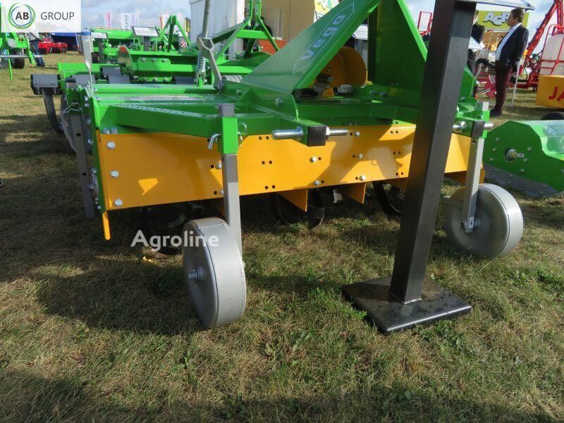 Bomet glebogryzarka Vega U540, 1,8 m rotaciona sitnilica