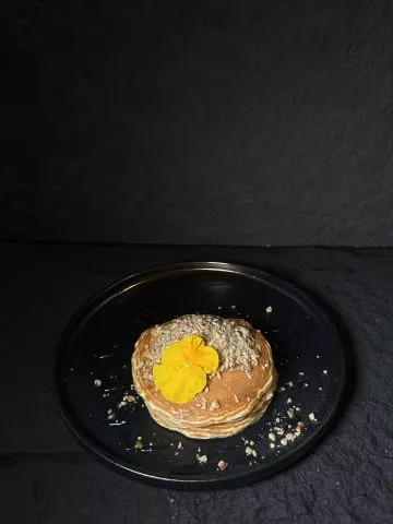 PANCAKES - JAVOROV SIRUP, ORAŠASTI PLODOVI