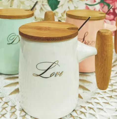 LOVE - KERAMIČKA ŠOLJA