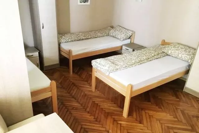 TROKREVETNA SOBA - ZAVISAN TIP KORISNIKA - KABLARSKA 14