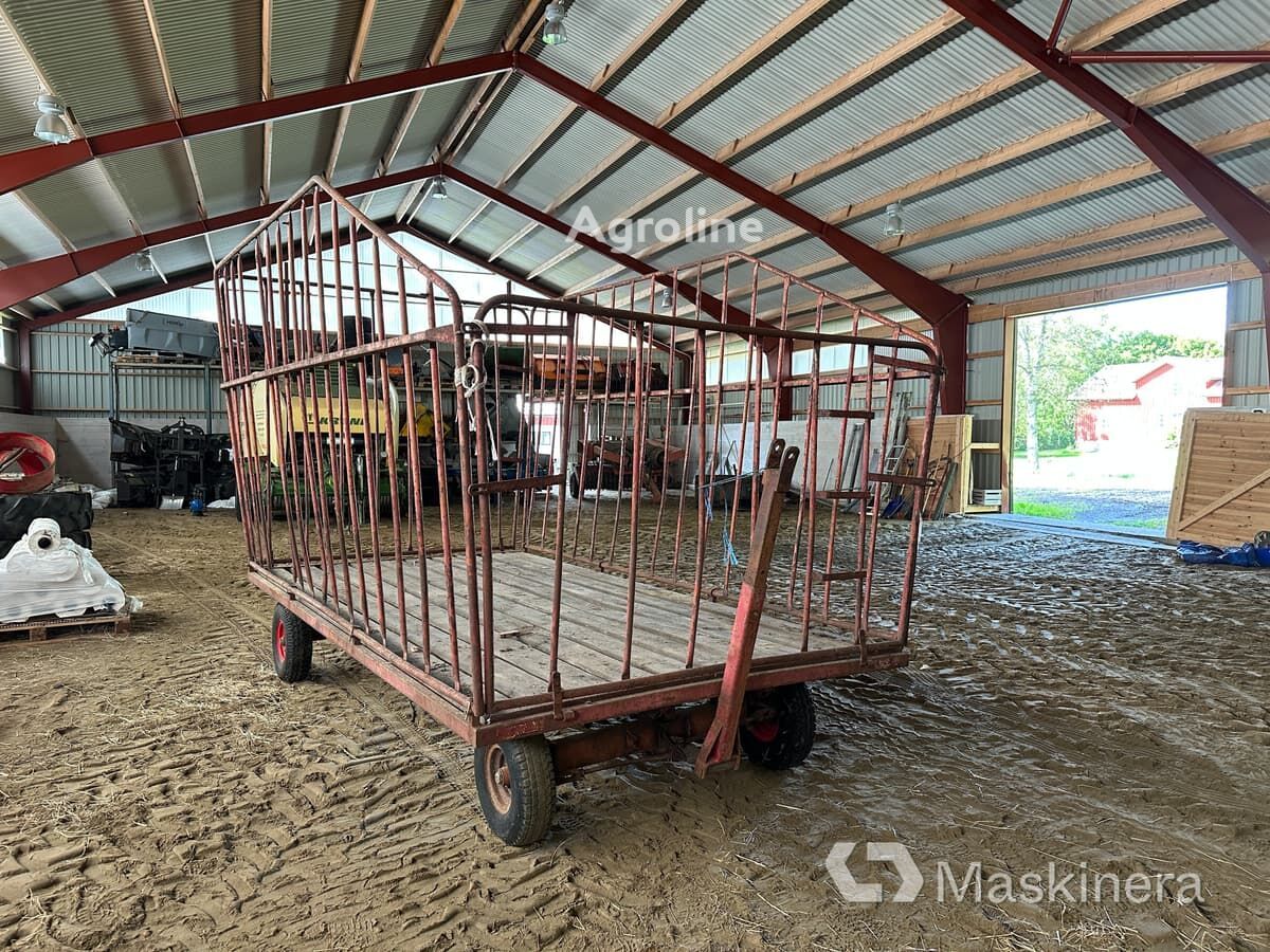 Prodaje se Okänt Balvagn prikolicu za seno na aukciji
