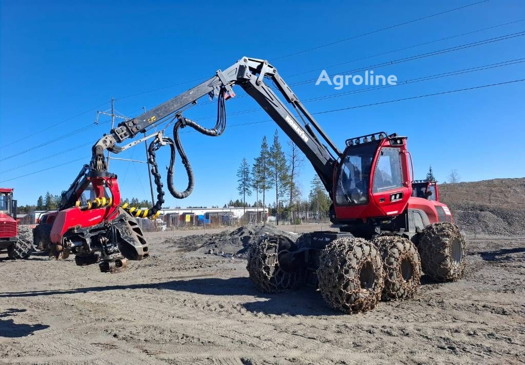 Komatsu 911 harvester