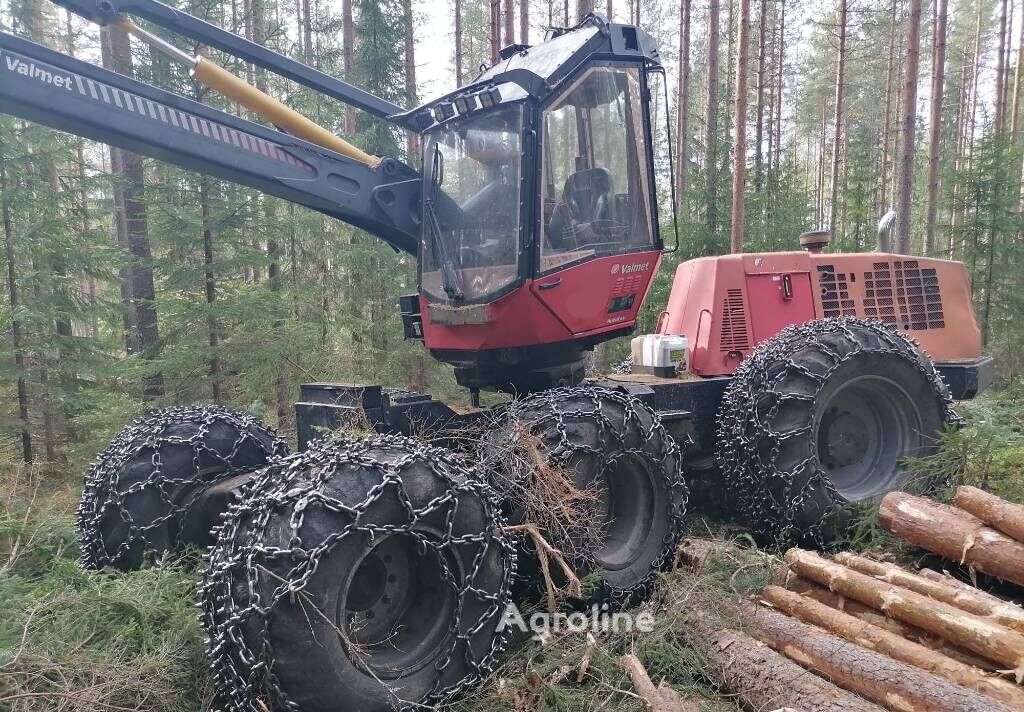 Valmet 911.3 harvester