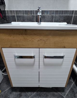 Na prodaju Ormaric Marina 75 cm donji deo