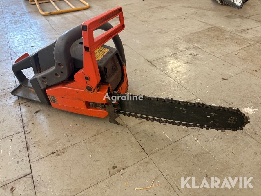 Prodaje se Husqvarna 45 benzinsku motornu testeru na aukciji