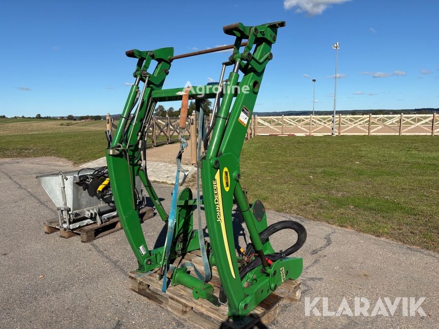 Prodaje se John Deere 300CX Loader prednji traktorski utovarivač na aukciji
