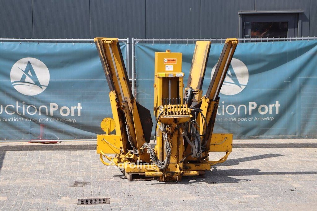 Prodaje se Vermeer TS-30 presađivač stabla na aukciji