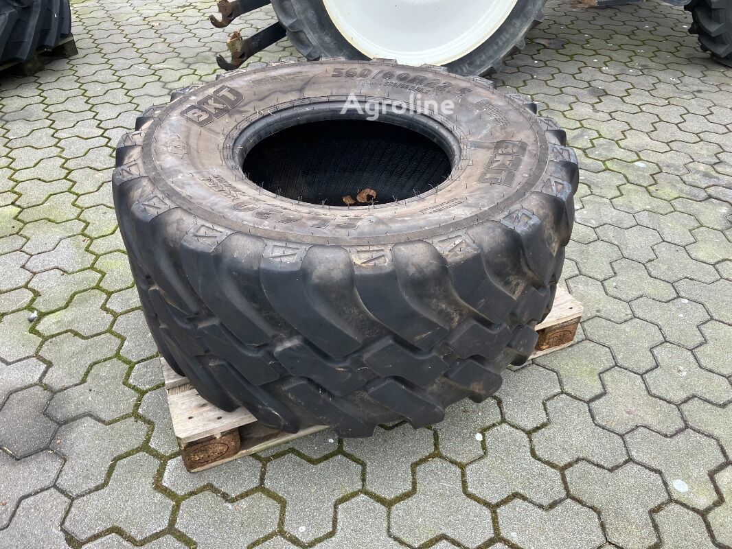 BKT 560/60 R22.5 FL 630 1 Stück guma za traktore