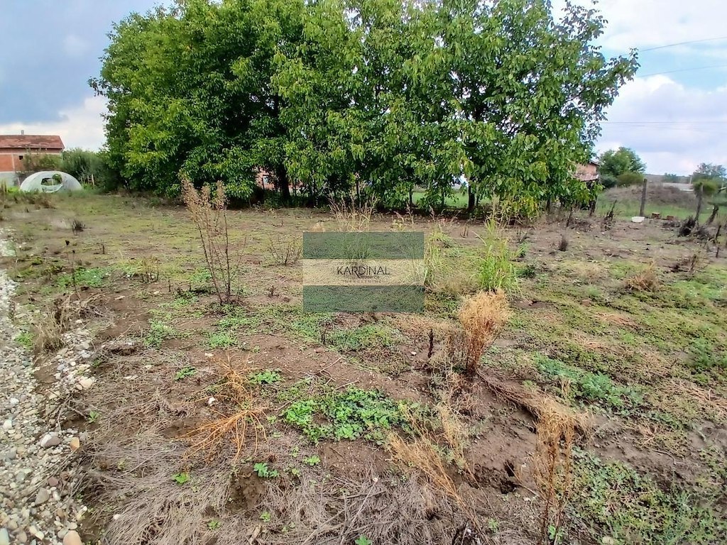 NA PRODAJU – PLAC 3, 74 ara u Jagodini!
