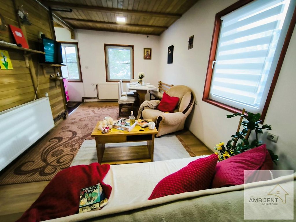 Planinska kuća na Divčibarama