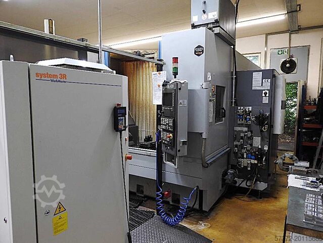CNC machining centar
Chiron Mill 800
