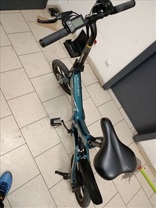 Prodajem bajs radi preseijenja